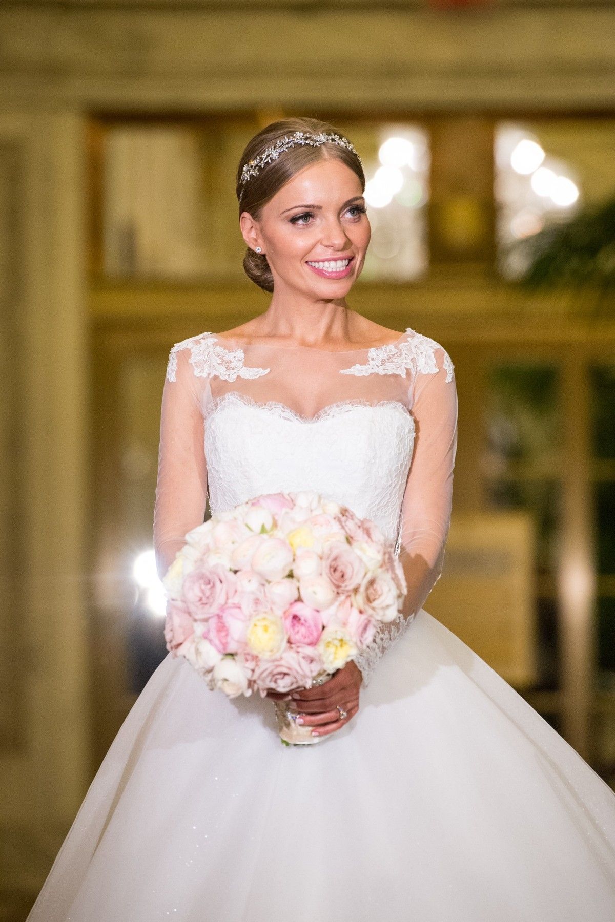 Plaza Hotel New York Beautiful Bride Fred Marcus Studio | Bride & Blossom