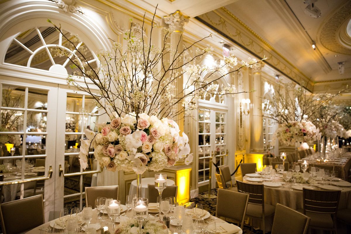 High Centerpiece / Amanda and Thomas / JWM Essex House / Kelly Guenther ...