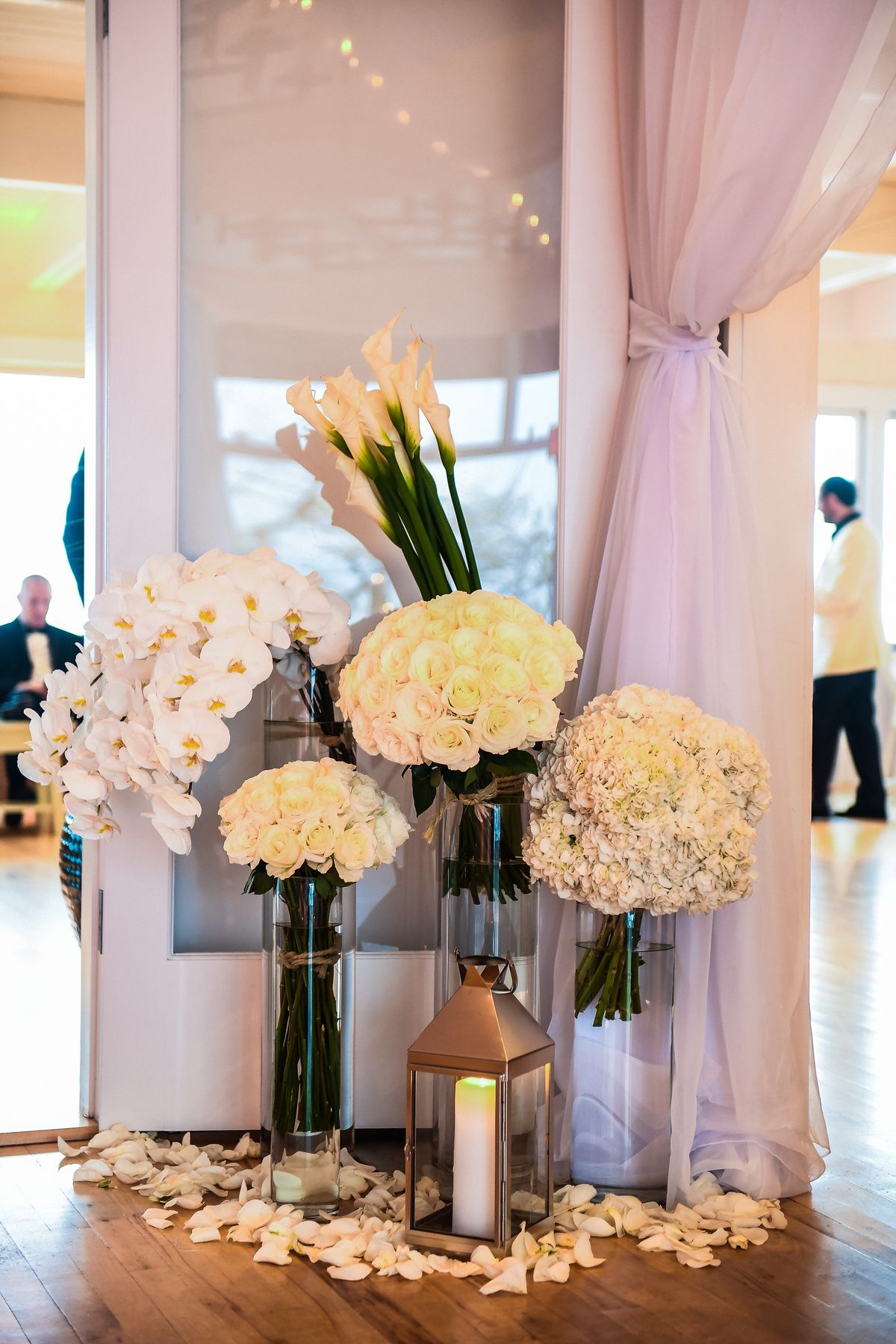 Entrance Table / Becca and Dave Wedding / Bridgehampton Tennis and Surf ...