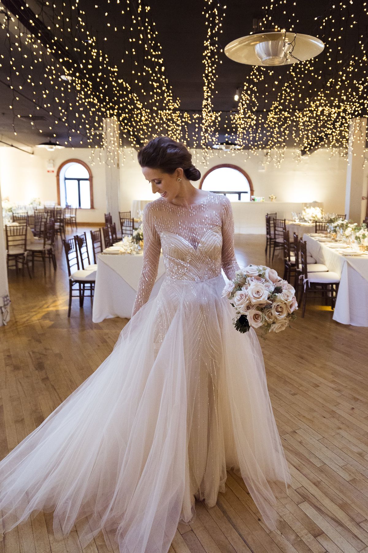 Lauren & Brett Wedding – Liberty Warehouse Brooklyn – Bride with Blush ...