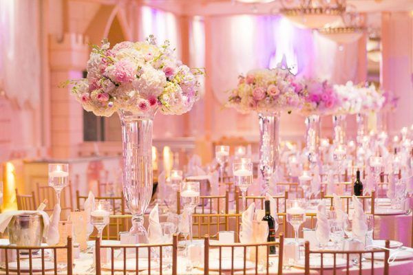 Mai and Chun – Hydrangea Stock Esther Akito Rose Lisianthus Dendrob ...