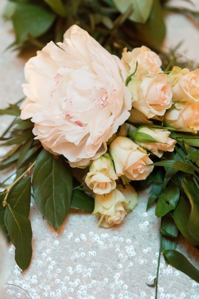 Suzy & Jerry – Italian Ruscus Seeded Euc Lemon Leaf Garden Rose Spray ...